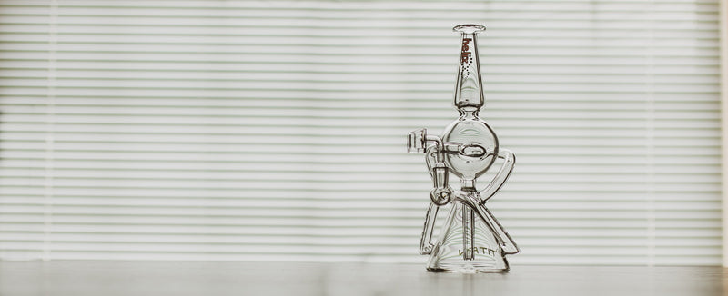 The Science Behind Helix Pipes and Accessories - SMOKEA® Blog